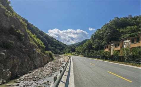 探访秦岭康养柞水 终南山集团与中铁等央企 项目合作洽谈会 集团要闻 终南山国际大健康产业开发平台 陕西营盘终南山集团有限公司