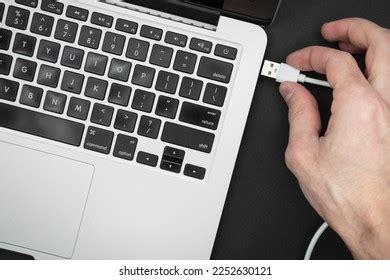 Insert Usb Images Stock Photos Vectors Shutterstock
