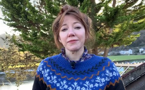 Comedian Diane Morgan Says Horrific Factory Farming Prompted Her To Go Vegan