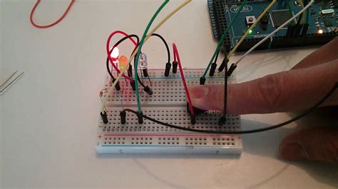 Arduino Traffic Light With Push Button Bagsasl