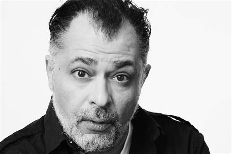 Omar Marzouk Få Tilbud På Stand Up Show El Foredrag Og Forhør Om Dato