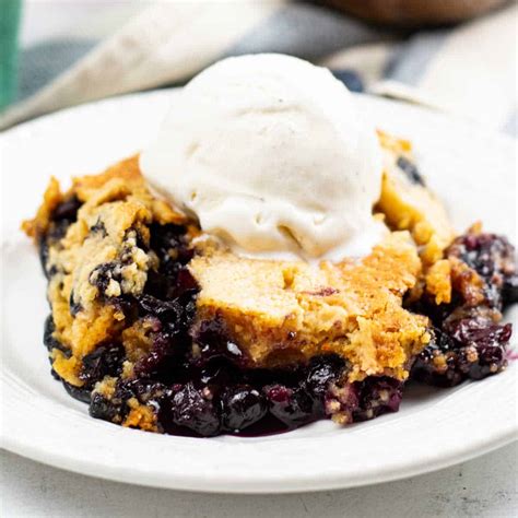 Easy Blueberry Cobbler With Cake Mix Far From Normal