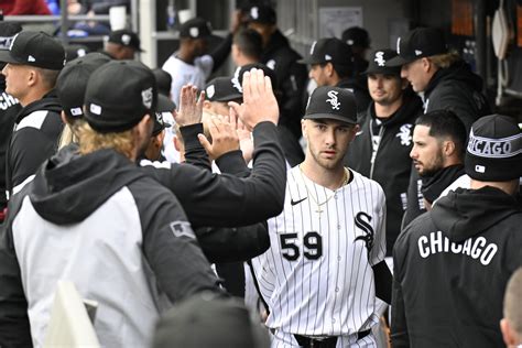 Chicago White Sox Start The Season Off On The Right Foot In Their 8 1 Victory