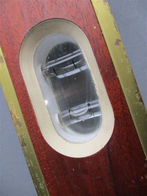 Vintage Peerless 28 Wood And Brass Level Peerless 1900 Professional