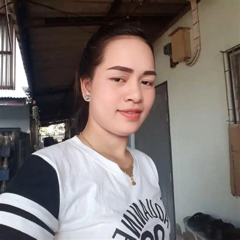 Dii Da ស្រីដា Dii Da ស្រីដា Added A New Photo