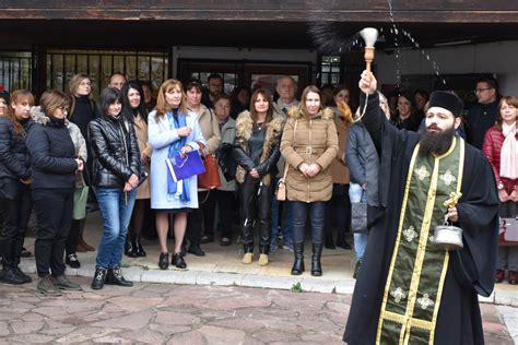 ОИЦ Ловеч с участие в откриване на новия магазин на Арт ателие Творилница Eufunds