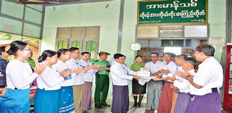 ဒေသဖွံ့ဖြိုးရေးလုပ်ငန်းများအား နေပြည်တော်ကောင်စီဥက္ကဋ္ဌ ဦးသန်းထွန်းဦး ကွင်းဆင်းဆောင်ရွက