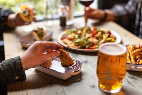 Pubs And Bars Old Portsmouth