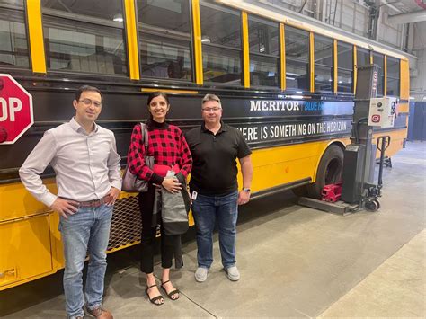 Meritor Cummins Location At Troy Mi Ed Gebal Peng Edvin Godo Sharika Kumar