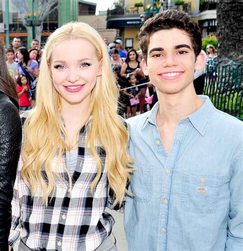 Dove Cameron Boyfriend