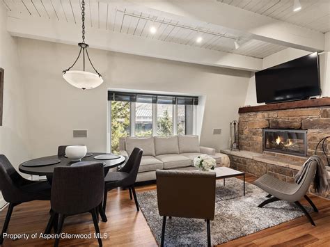 725 E Durant Ave Aspen Co 81611 Zillow