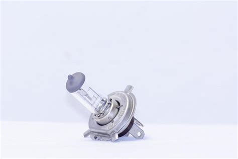 12V Halogen Lamp 6947655 Stock Photo at Vecteezy