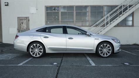 Not Quite Luxury But Close Enough The 2017 Buick Lacrosse Cnet