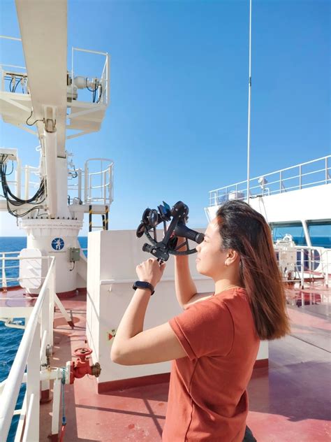 Sextant Seafarer Marines Female