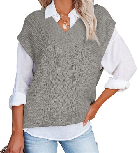 Il Gilet In Maglia College Di Elisabetta Canalis Per Lautunno