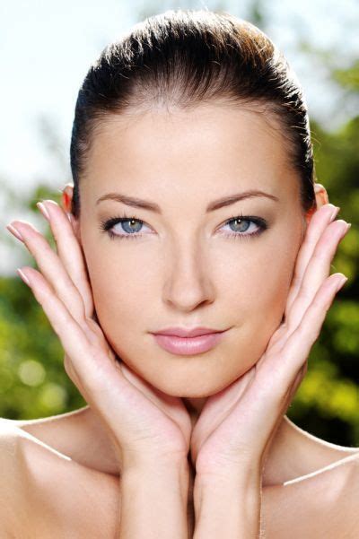 Acasă Vrei Sa Ai O Piele Neteda Ce Remedii Naturiste Poti Folosi