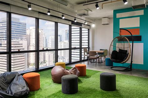 10 Examples Of Highly Creative Coworking Spaces 2024