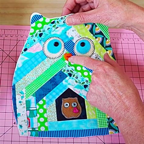 How To Make A Patchwork Owl With Free Pattern How To Make A Patchwork Owl With Free Pattern