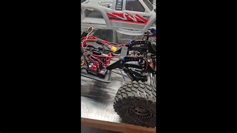 Scx10 Pro With Scx10 3 Axles 4 Link Servo On Axle And Battery On Axle