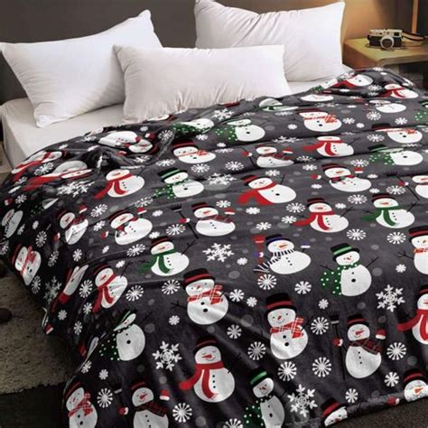 Плед флісовий новорічний півтораспальний 150х220 темно сірий Сніговики Ananasko P11165 1015152