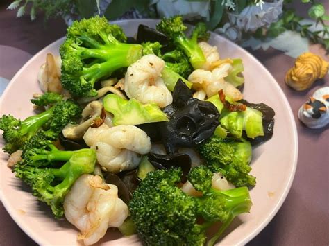 西蘭花雜菌炒蝦仁食譜、做法 貓糧的cook1cook食譜分享