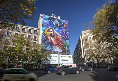 Photoluminescent Billboard Warner Urban Vision