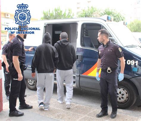La Policía Nacional Detiene A Dos Ladrones A Las Pocas Horas De Haber