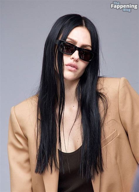 Amelia Gray Hamlin Sexy Photos The Fappening Stars