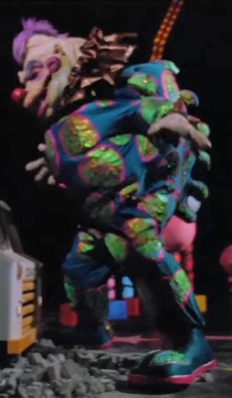 Killer Klowns From Outer Space Klownzilla
