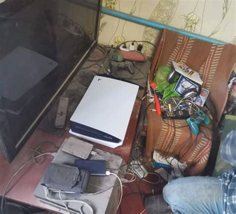 Heres The Roughest Ps5 Setup Weve Seen Yet Hands Down