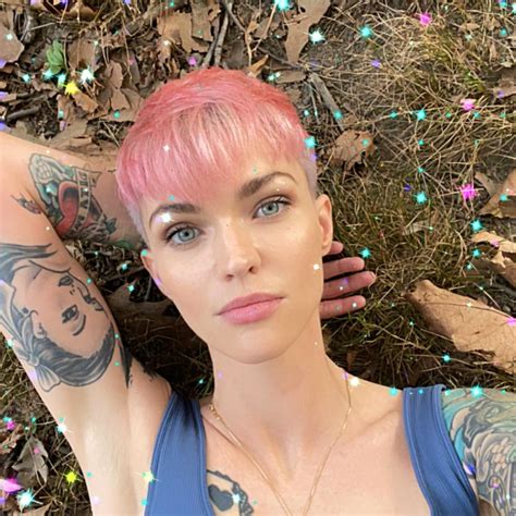 Ruby Rose Scrolller Ruby Rose Scrolller