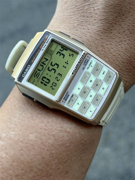 Vintage Casio Digital Calculator Watch Multi Lingual Illuminator Dbc 32 13 Languages Long