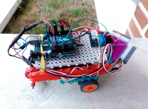 Logix5 Smart Solutions Prototipo Usando La Placa Arduino UNO Y My Robot Time