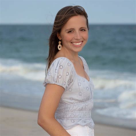 Madeline From Undergraduate Student Double Major In Global Studies