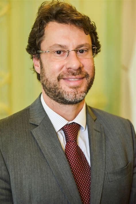 Ufes Comunica Com Pesar O Falecimento Do Professor Thiago Fabres De Carvalho Universidade