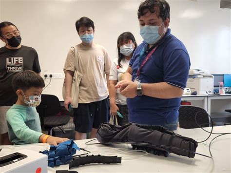 Raye Yeow On Linkedin Rayelab Softrobotics Therabot Nusbme Robosoft2023