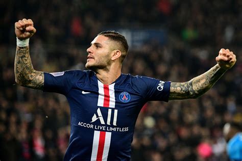 Top Officials At Psg Are At Odds Over The Future Of Mauro Icardi Psg Talk