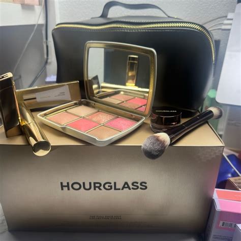 Hourglass Makeup Hourglass Makeup The Full Face Edit Set Poshmark