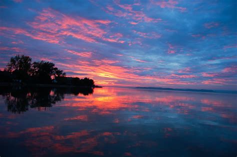 무료 이미지 바다 대양 수평선 구름 태양 해돋이 일몰 햇빛 새벽 분위기 황혼 반사 저녁에 등 영형 해질녘 잔광 아침에 붉은 하늘