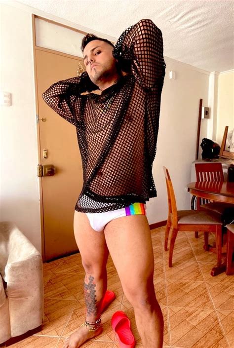 Solitary 28 Pics XHamster