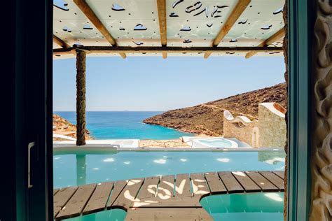 A Hearts Reflections Calilo Luxury Hotel In Ios Island Greece