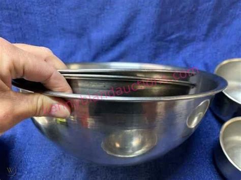 nesting stack of stainless steel mixing bowls 11 4554310966