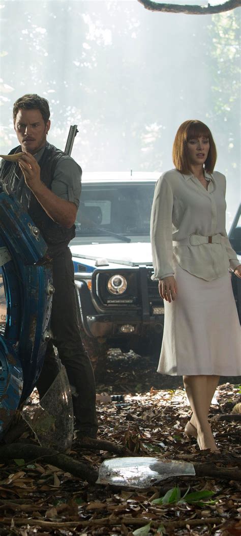 1080x2400 Bryce Dallas Howard And Chris Pratt In Jurassic World Fallen