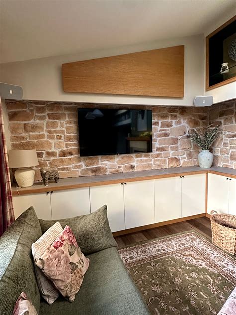 Different Pointing Styles For Stone Veneer Cladding Finishing With St