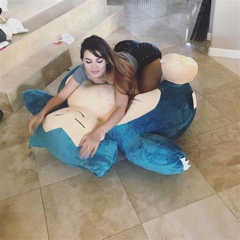 Damn R Sssniperwolf Pics