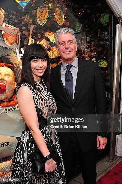 Anthony Bourdain Ottavia Photos And Premium High Res Pictures Getty Images