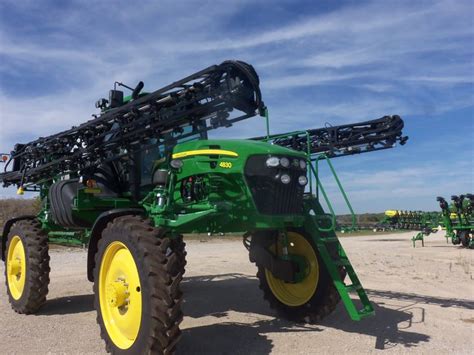 John Deere 4830 Sprayer Farm Life