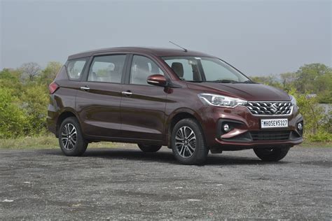 Maruti Suzuki Ertiga Variants Explore Base Mid And Top Models With