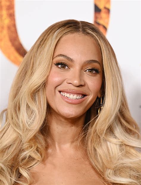 Top 10 Most Beautiful Celebrities In The World Based On The Golden