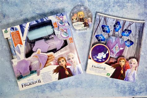 Review Frozen 2 Magic Ice Sleeve And Magic Ice Walker Mama Geek